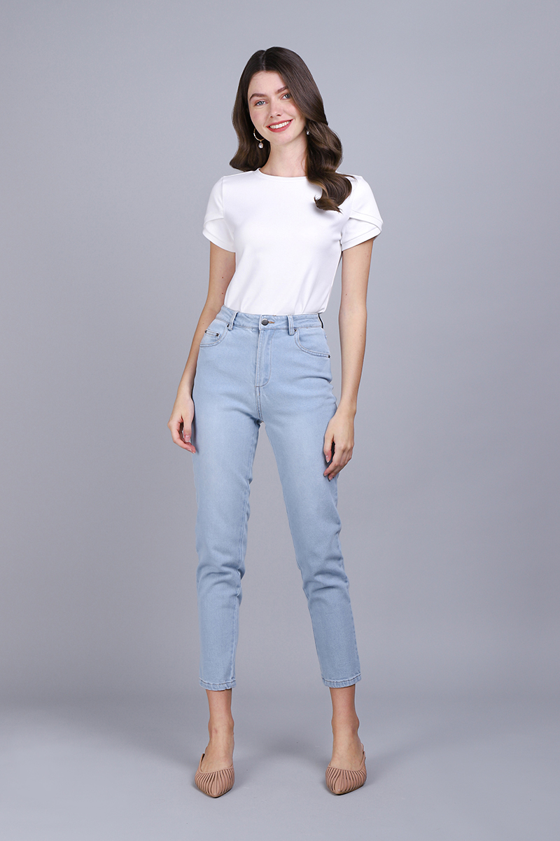Angie Top In Classic White | Kind To Kind