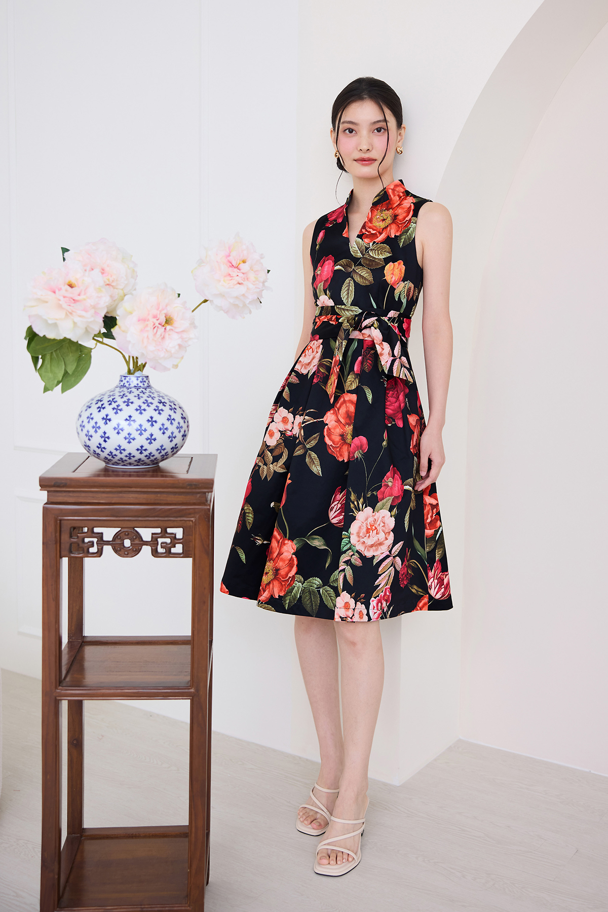 Montgomery Dress In Black Florals | Kind To Kind